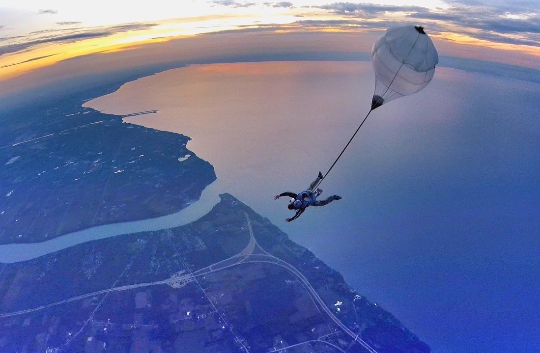 Skydive over Niagara Falls ⋆ Skydive The Falls